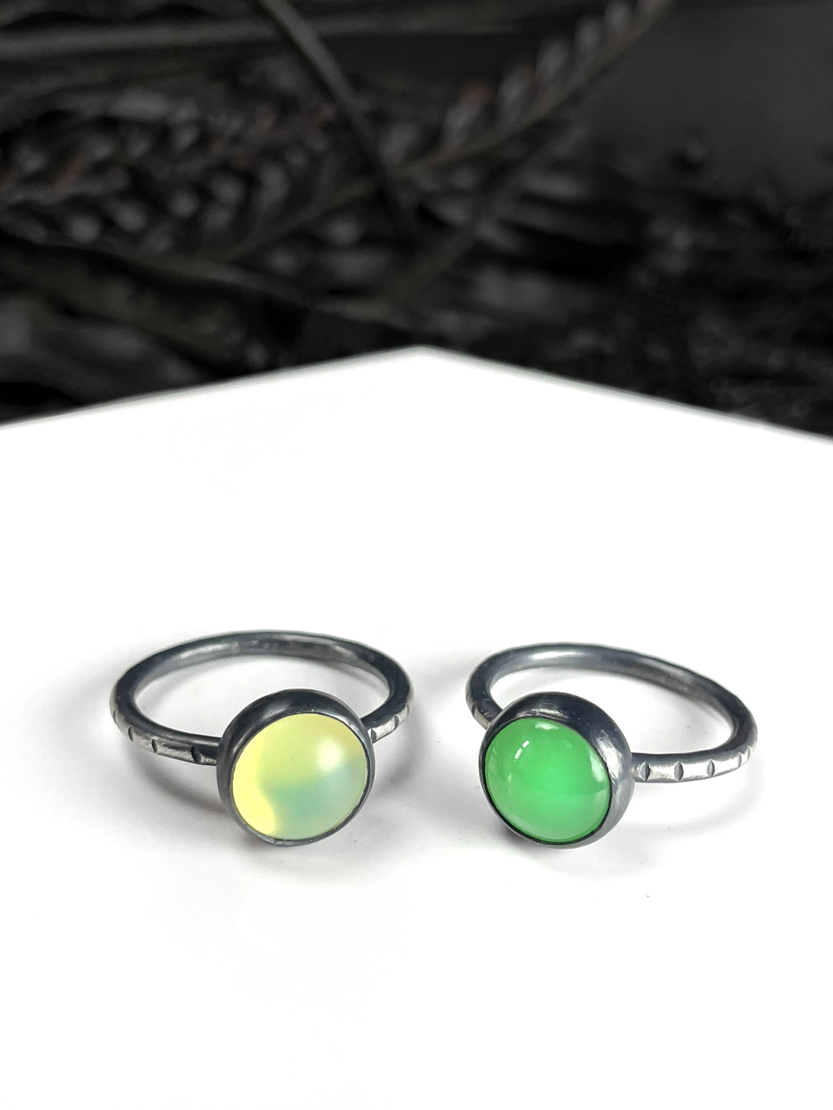 Handmade Sterling Silver Glowing Uranium Glass Ring – Hypnovamp